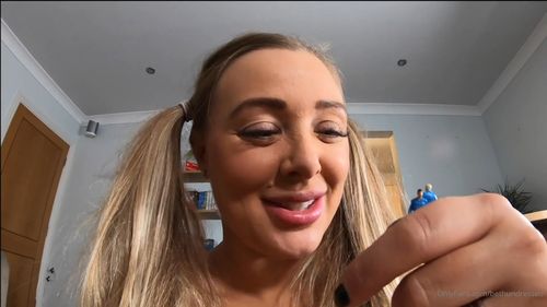 K2s Beth Bennett Giantess Fetish I Eat Tiny People I Shrunk Down Forum