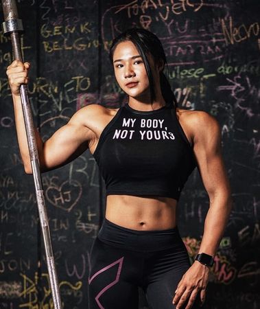 Smile Panjapa (ifbbpro_smile)